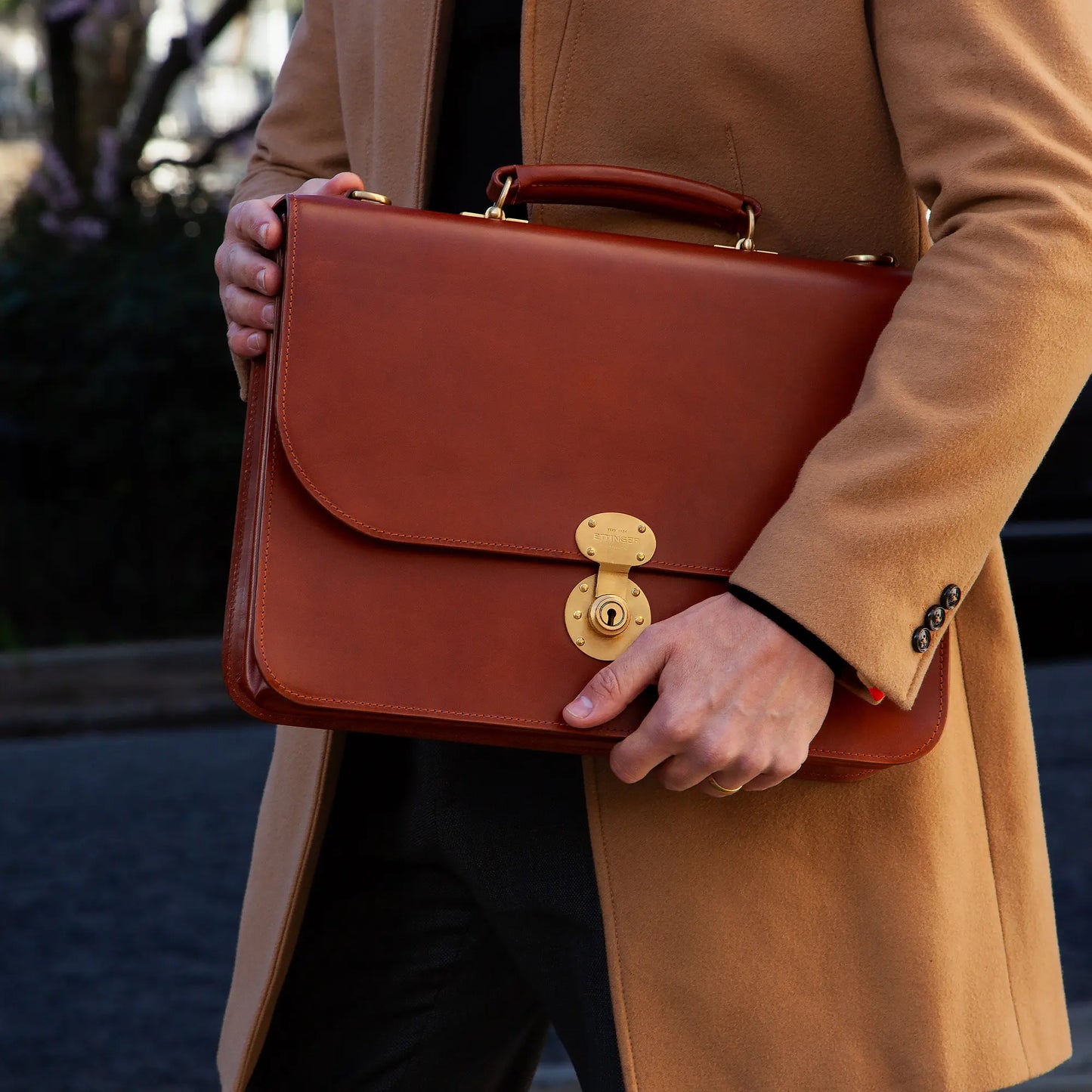 Handmade Leather Flap-Over Briefcase – Ettinger London