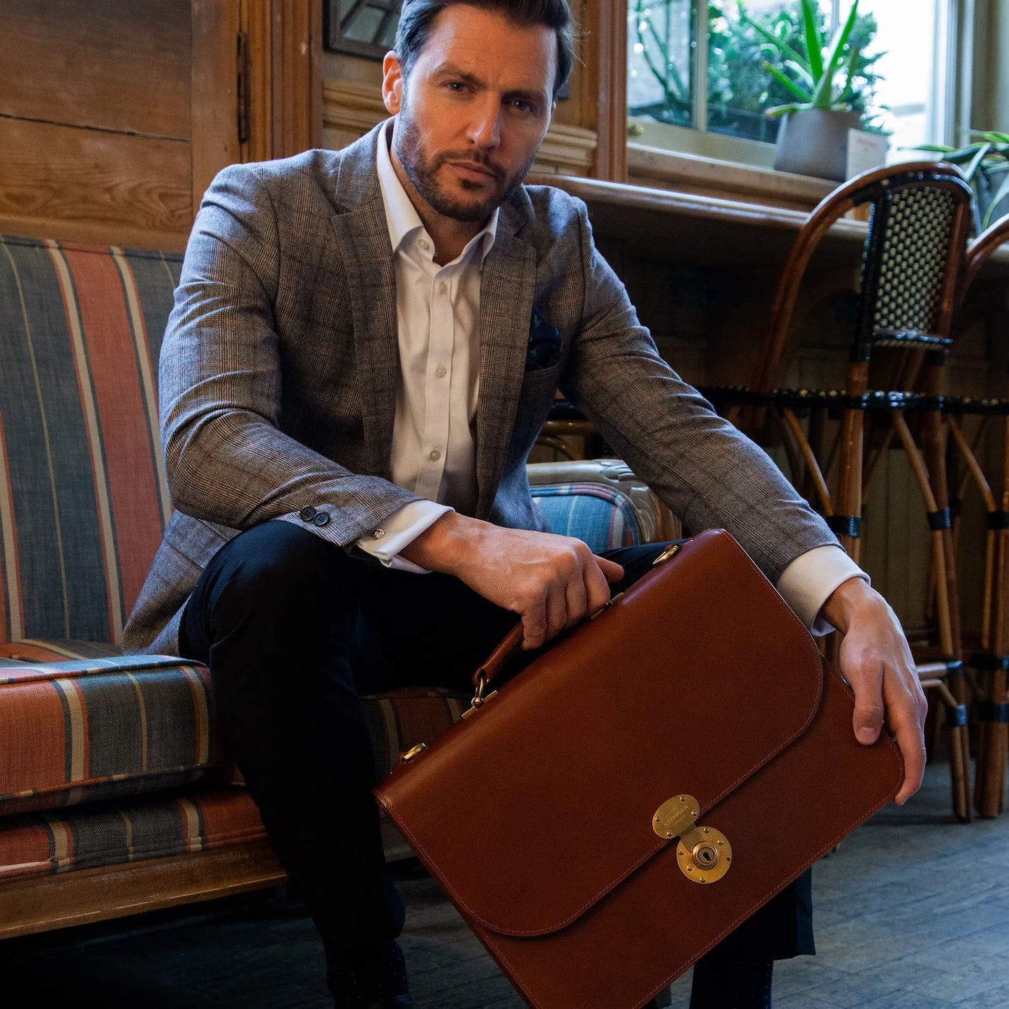 Handmade Leather Flap-Over Briefcase – Ettinger London